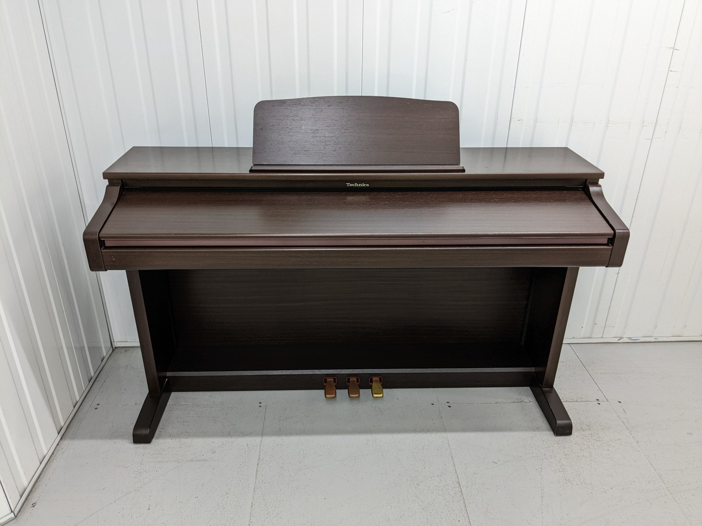 Technics SX-PX224 Digital Piano mahogany full size weighted keys stock ...